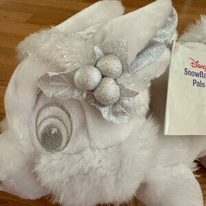 Disney | Toys | Nwt Disney Store Exclusive Snow Flake Pals Plush ...